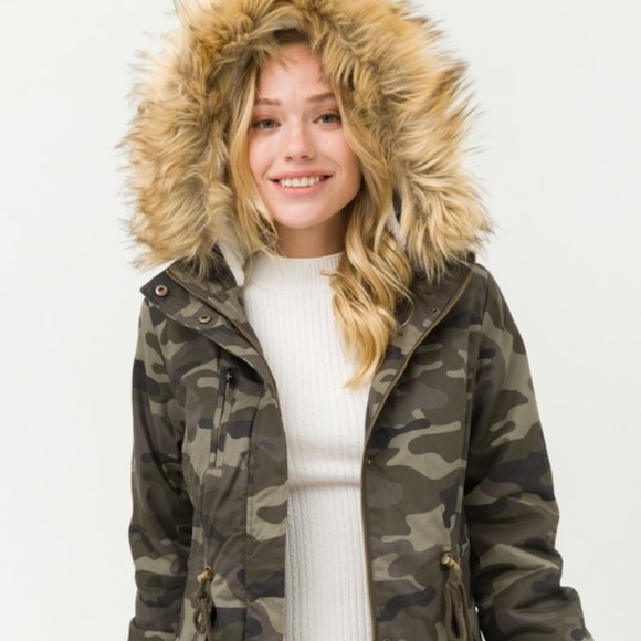 Love Tree | Jackets & Coats | New Love Tree Camo Sherpa Lined Fur Hood ...
